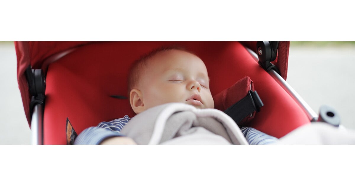 Taking Baby Out for the First Time Guide | Nestle FamilyNes